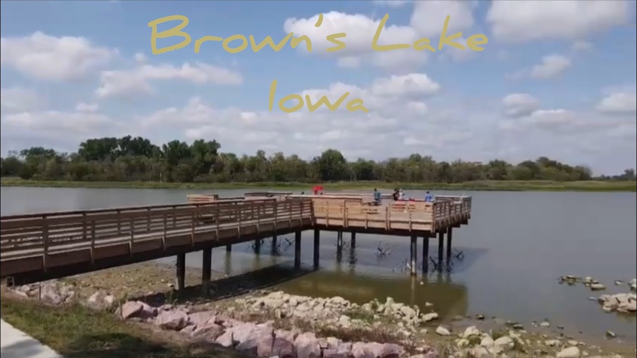 Peaceful Lake. Flying Over Brown’s Lake, Salix, Iowa, With a Mavic Air ...