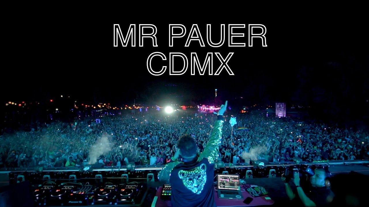 Mr. Pauer visits Mexico City - YouTube