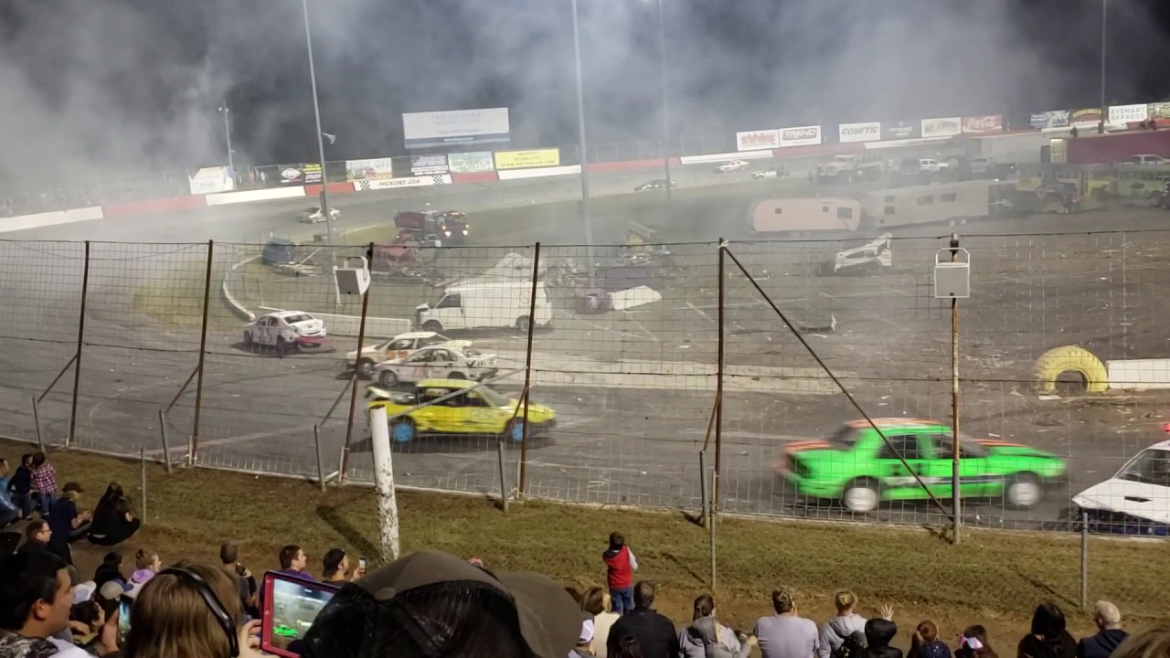 Crazy Flag Pole Race - Tour of Destruction - YouTube