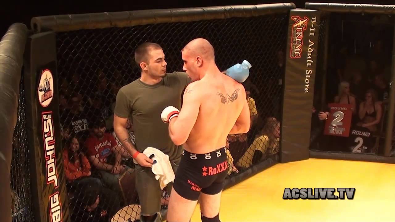 johnathan dutton vs josh stephenson - YouTube