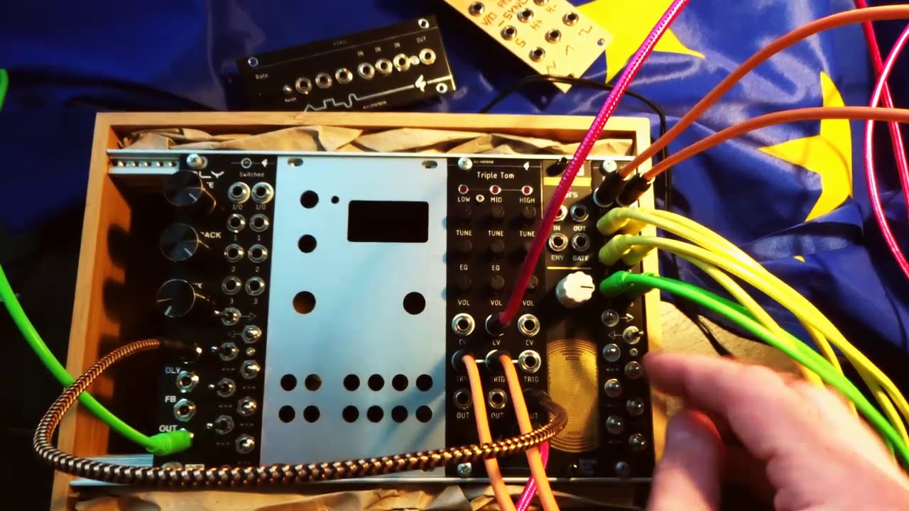 ST Modular - TripleTom and Switched Multiple - YouTube