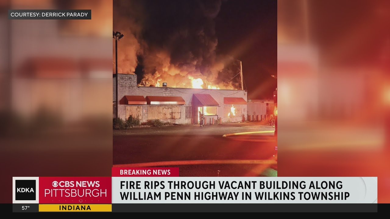 Vacant building near Monroeville Mall goes up in flames - YouTube