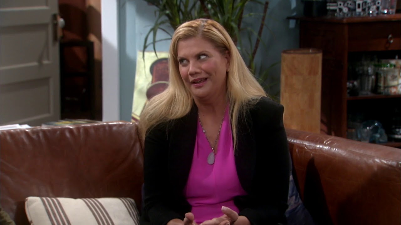 The Exes S4 E03 - YouTube