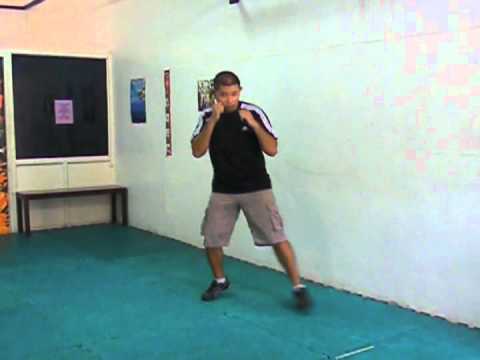 Boxing Training - Basic Boxing - Stance and Footwork - YouTube