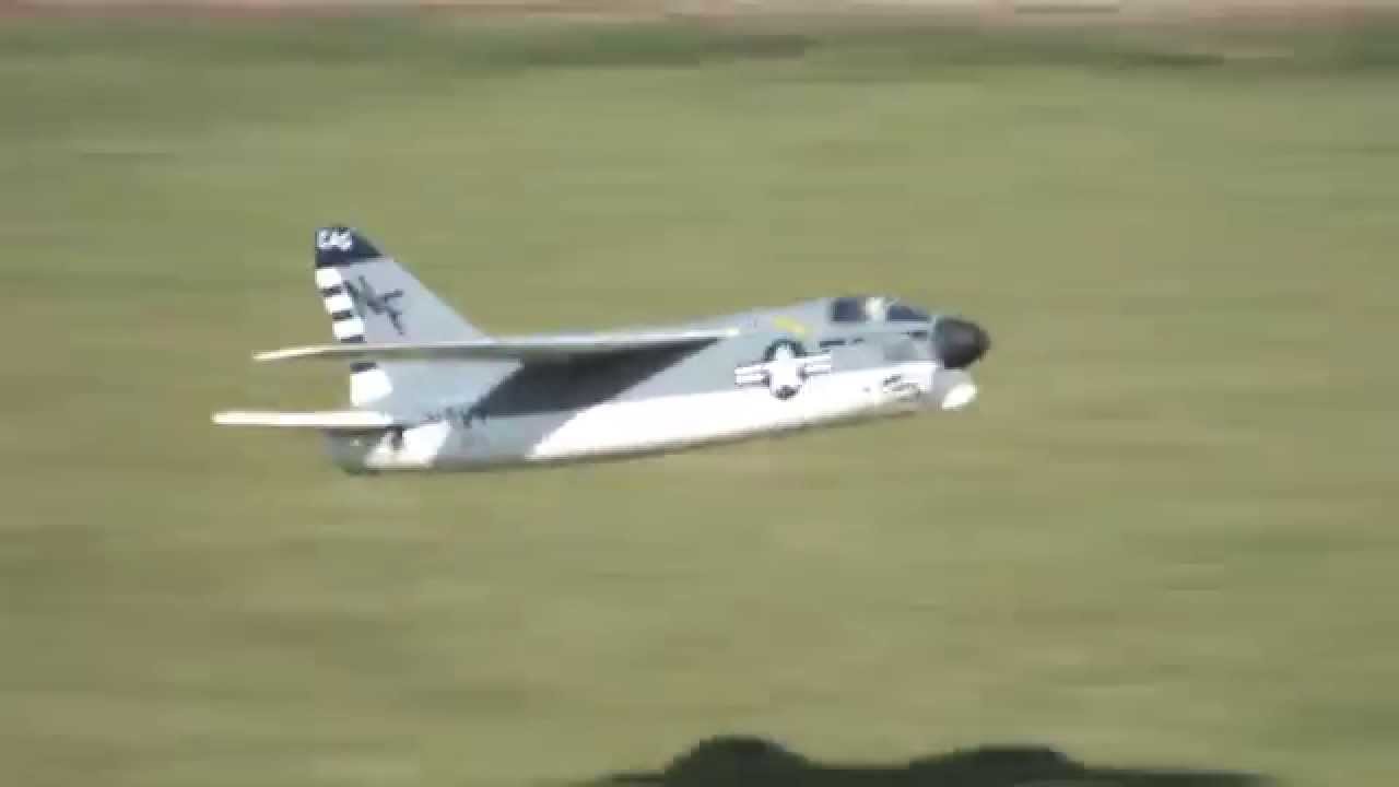 A-7 Corsair II, EDF RC model, 82cm - YouTube