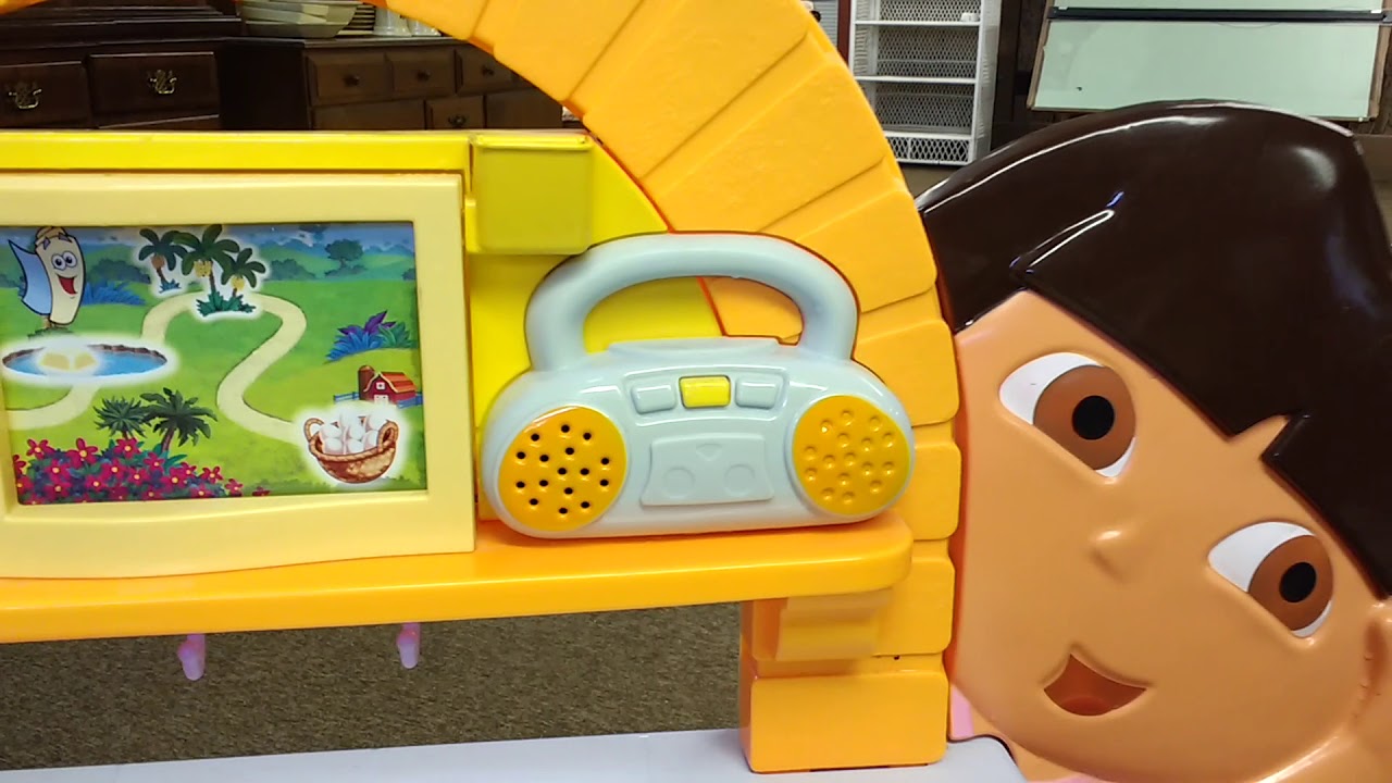 LOT 1000, FISHER-PRICE DORA THE EXPLORER TALKING KITCHEN - YouTube