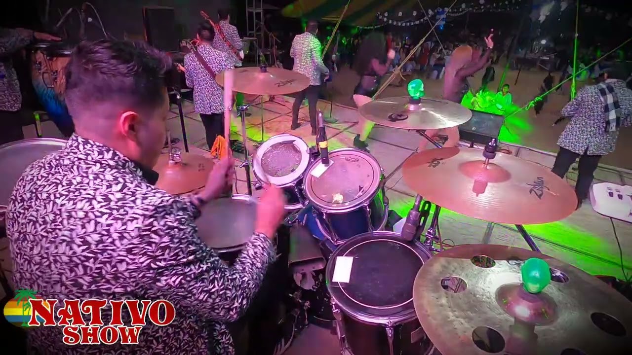 Doña Juana Nativo Show Drumcam @Danny Lagunes - YouTube