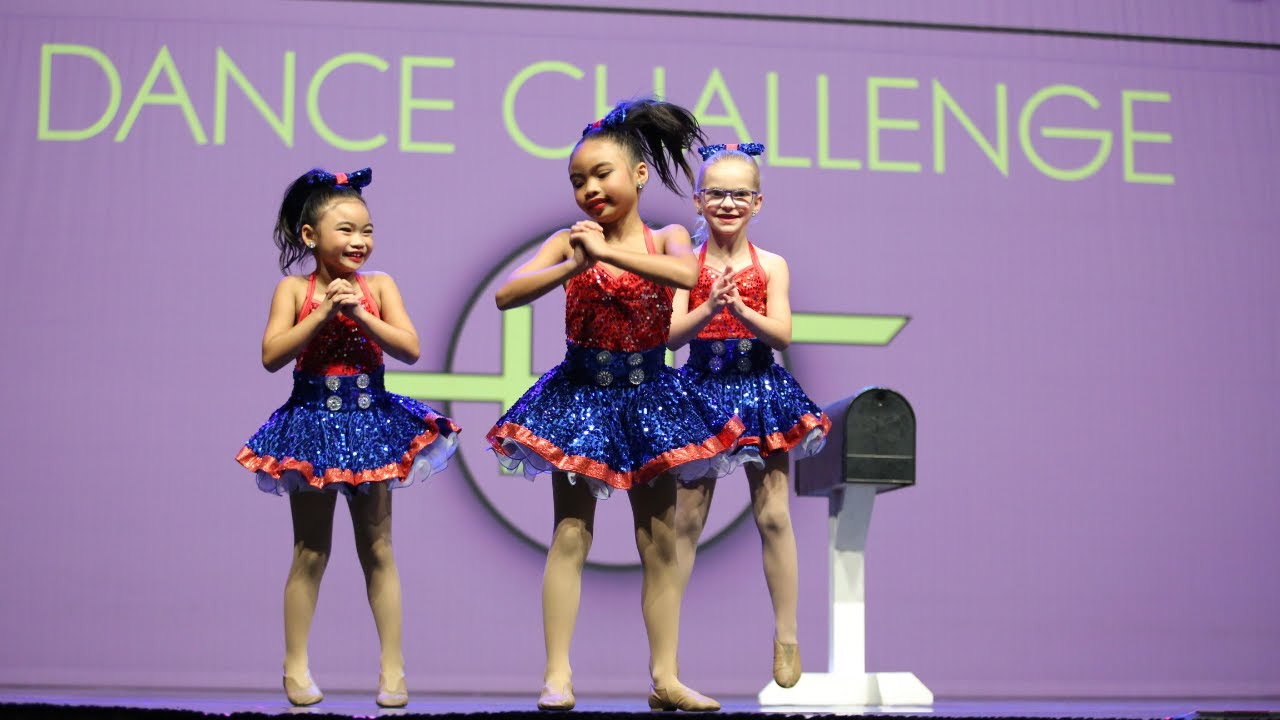 Mini Jazz Trio 2018 - Mr Postman - YouTube