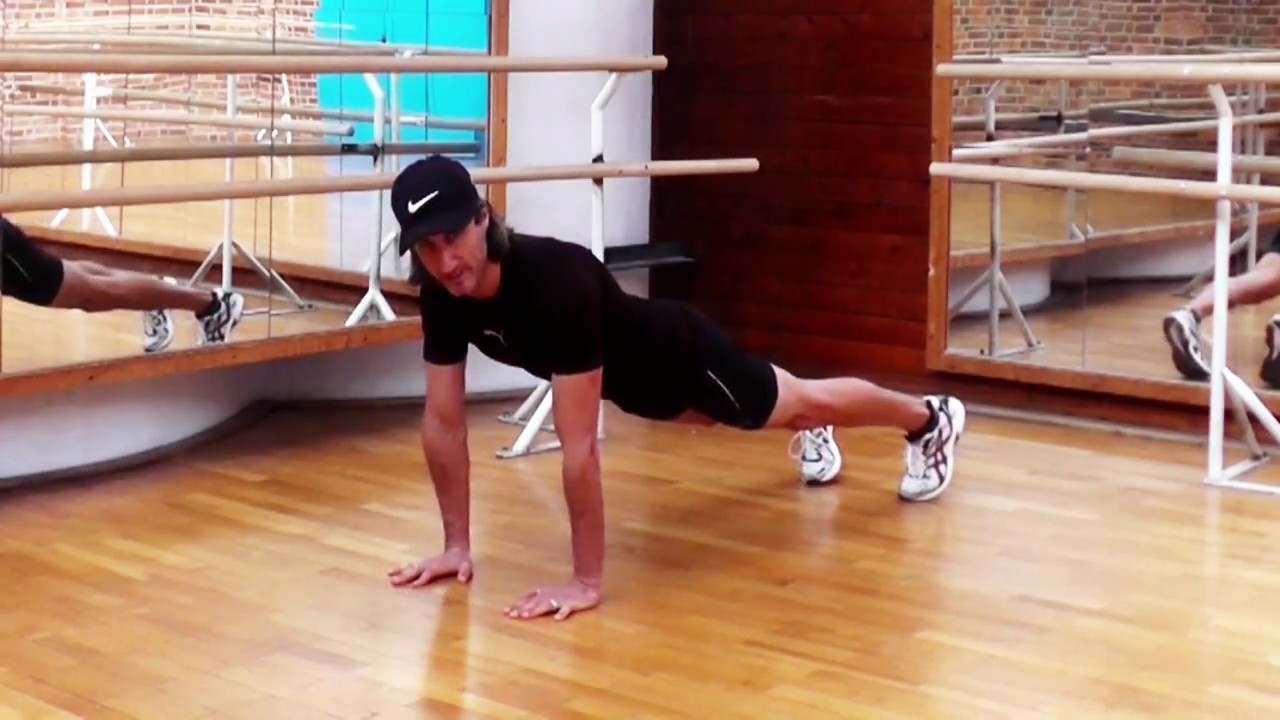 BURPEES TUTORIAL: la tecnica CORRETTA ( Allenamento COMPLETO!) - YouTube