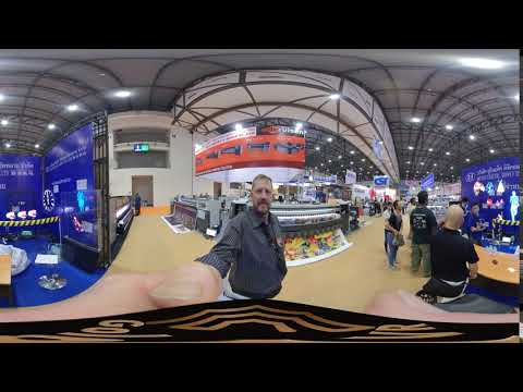 5d hologram advertising display - YouTube