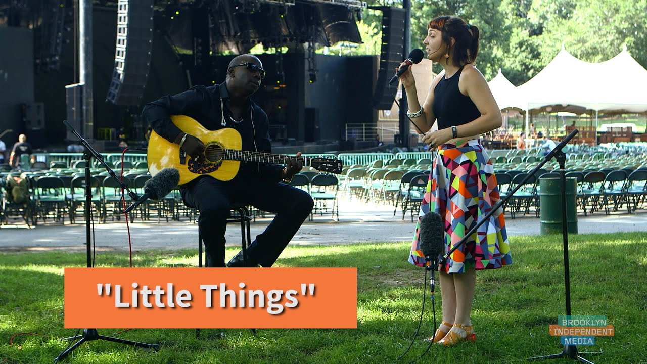 Vieux Farka Toure & Julia Easterlin: BRIC Celebrate Brooklyn! Playset ...