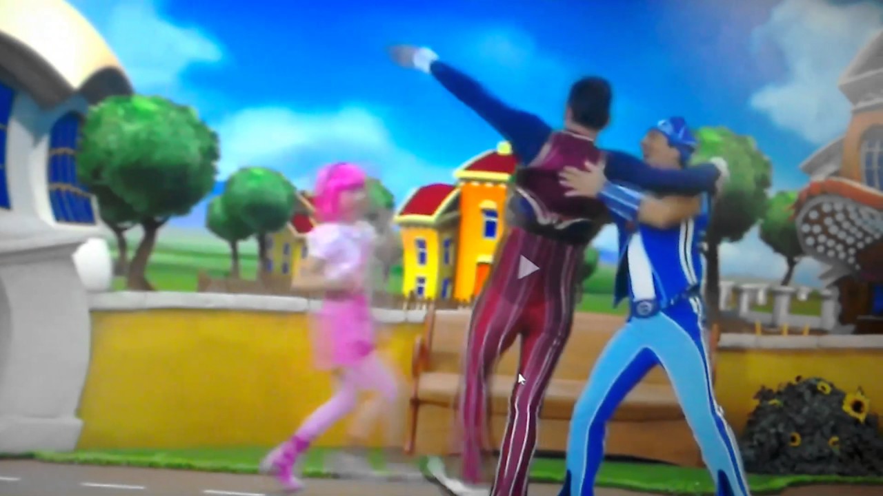 Robbie x Sportacus moment has been caught! - YouTube