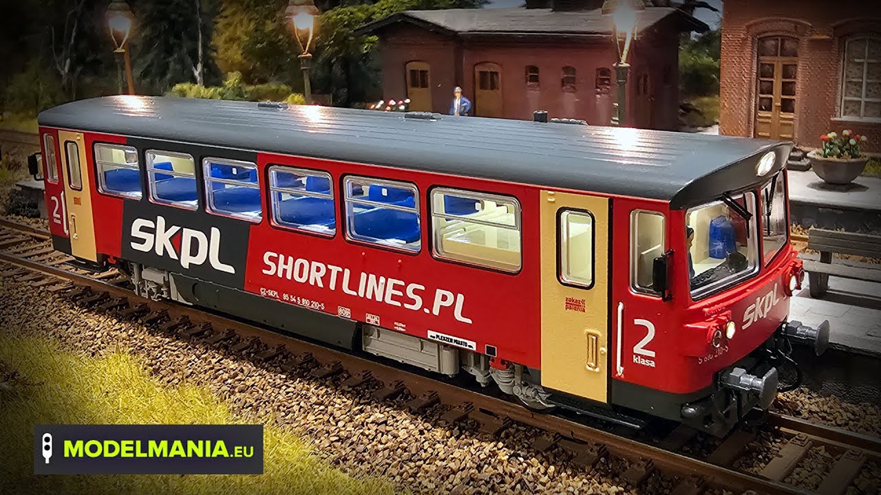 Wagon spalinowy Roco 810 210-5 "Karol". - YouTube