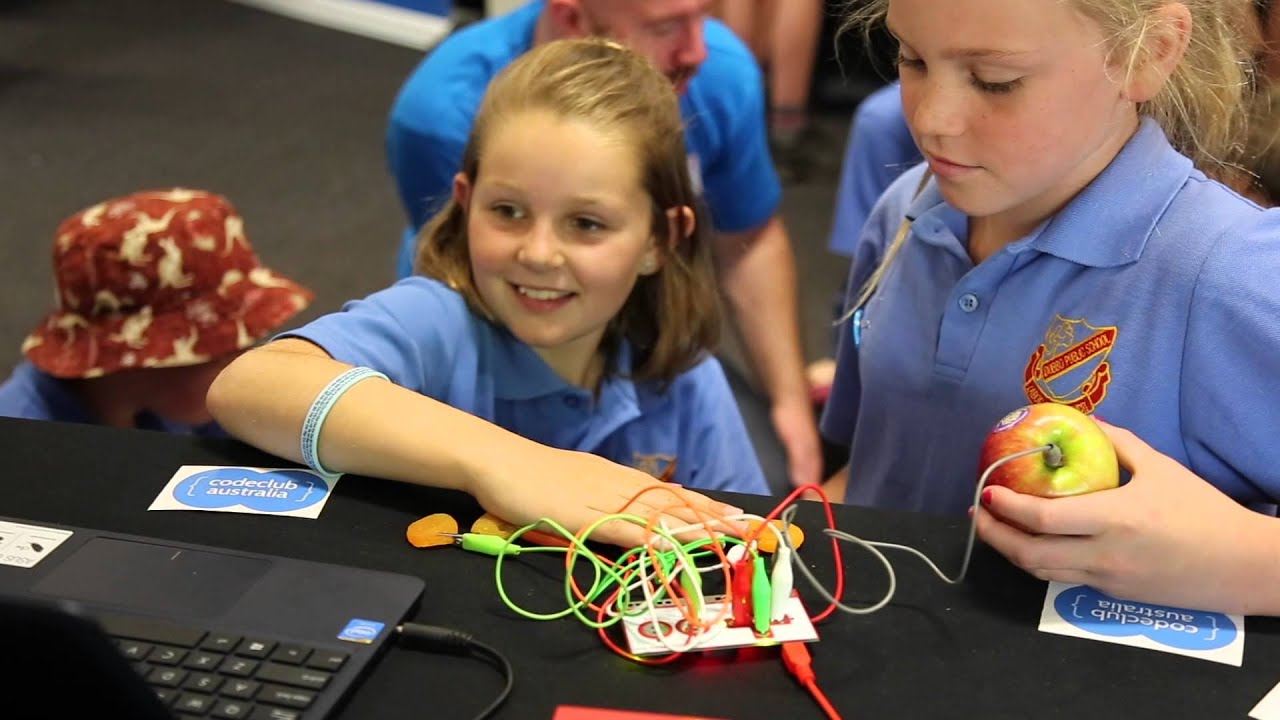 Australian Museum Science Festival in Dubbo - YouTube