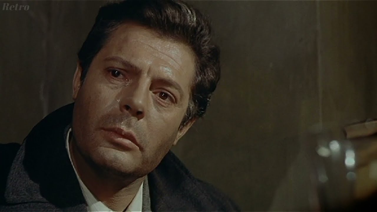 Jacques Perrin & Marcello Mastroianni in "Family Portrait" 1962. - YouTube