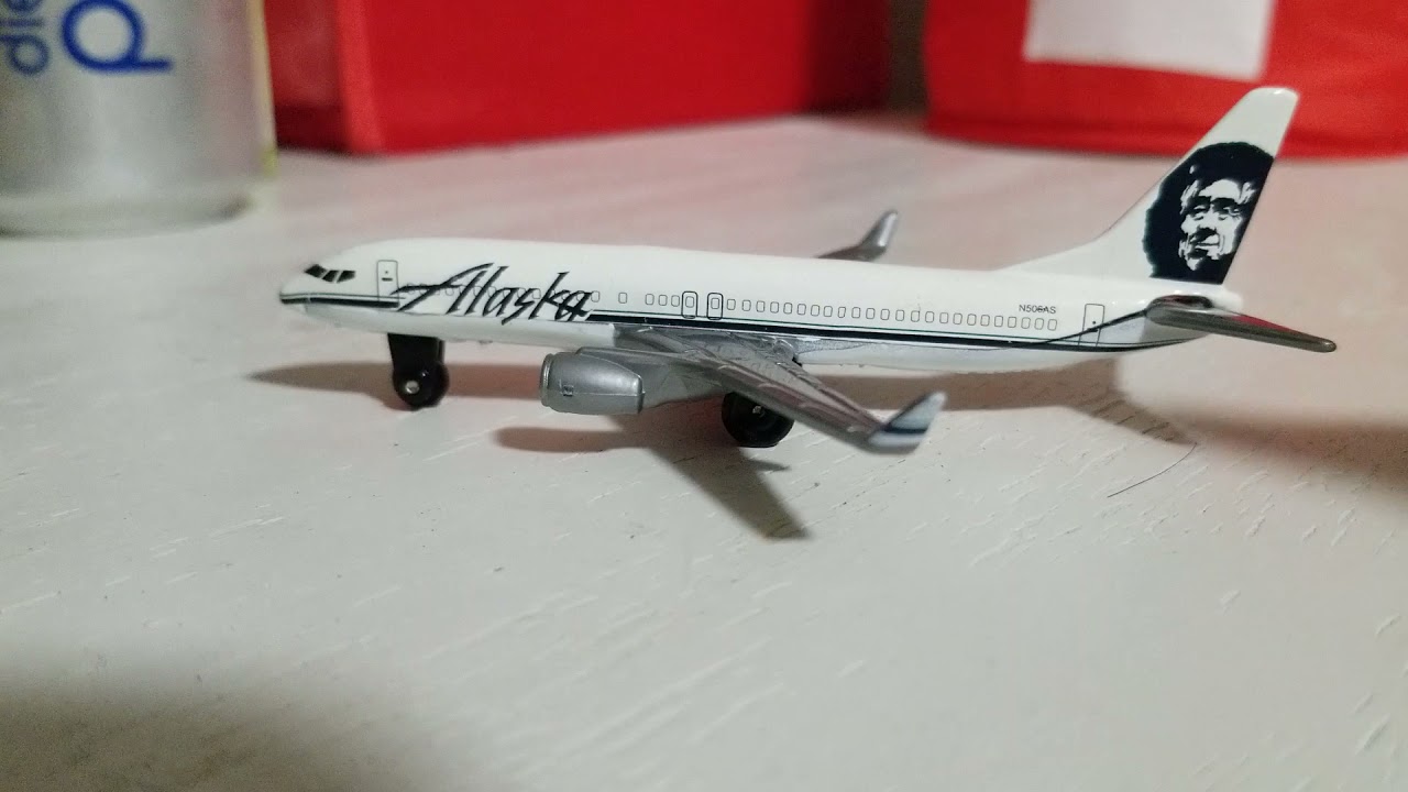 Unboxing Matchbox Skybusters Alaska Airlines Boeing 737 800 (white ...