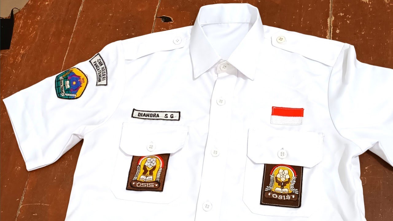 cara memasang badge, atribut seragam putih abu SMK#tutorial #Pemula ...