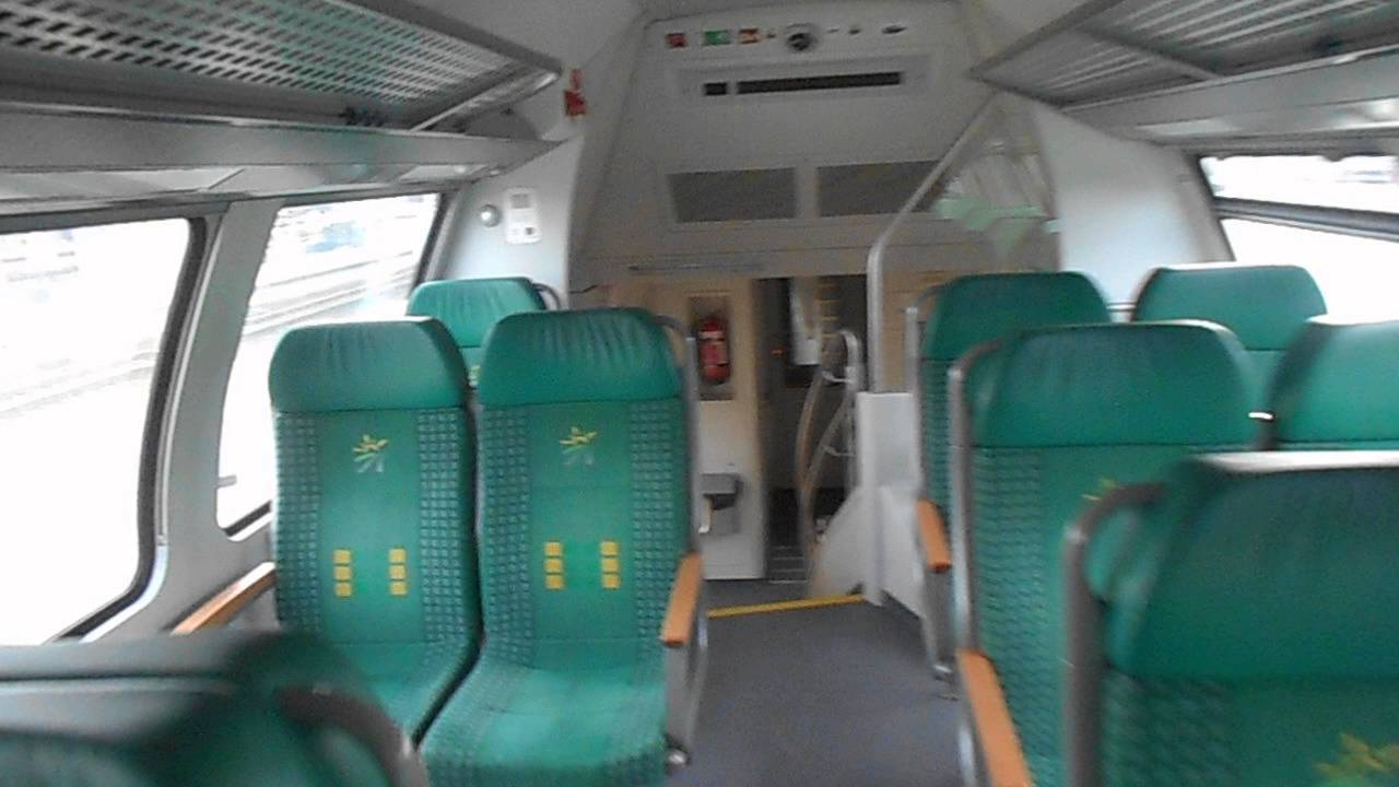 KM Mazovia Push Pull rel. Warszawa - Płock - prezentacja wagonu - YouTube
