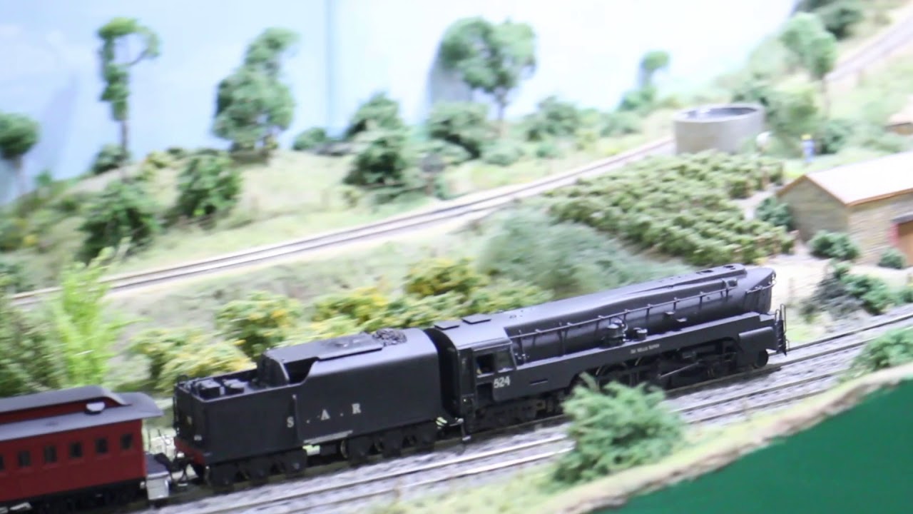 H0 scale 520 class steam engine - 524 - YouTube