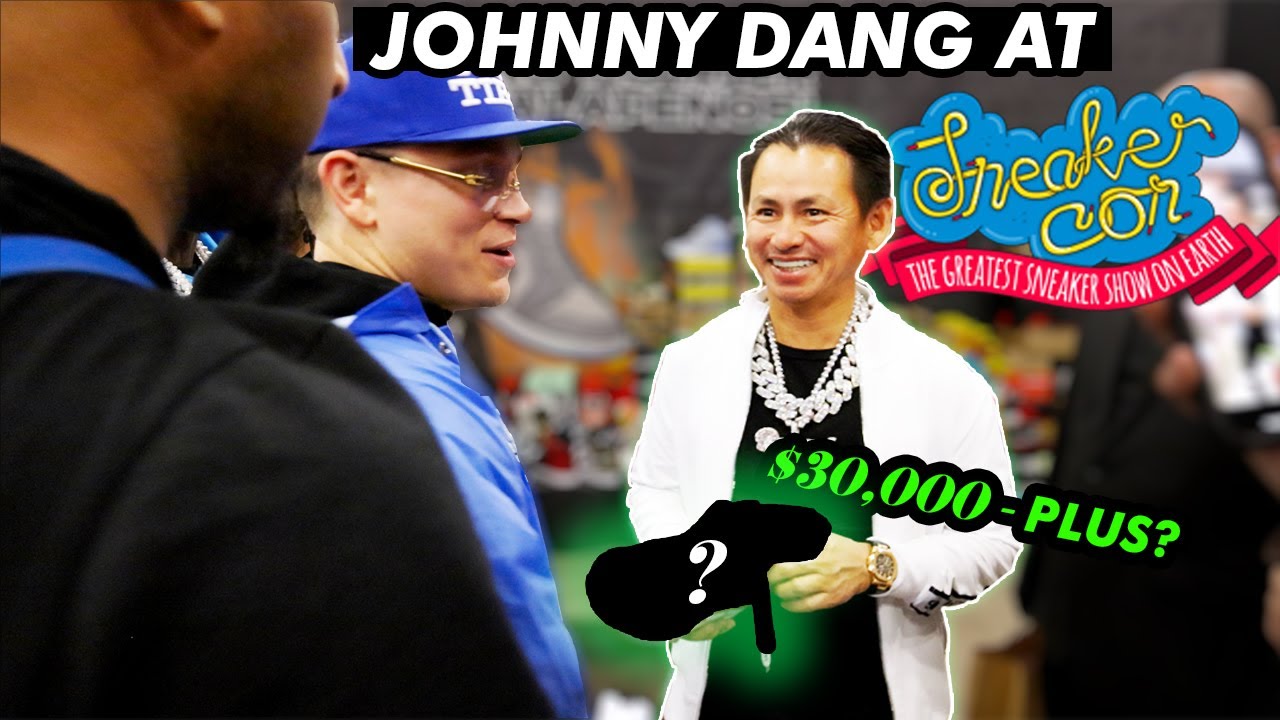 😱💉 FAN TATTOOS JOHNNY DANG'S SIGNATURE AT SNEAKER CON 2023 👀👟💎 RARE ...