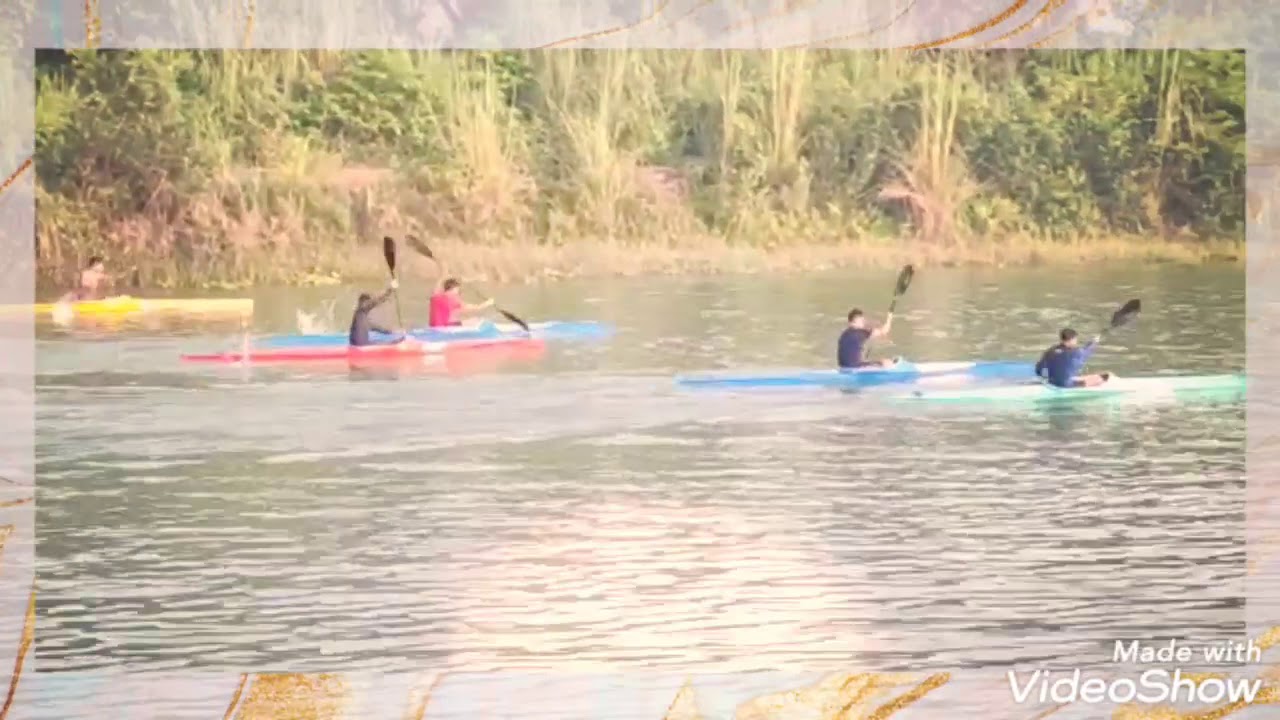 Group paddling - YouTube