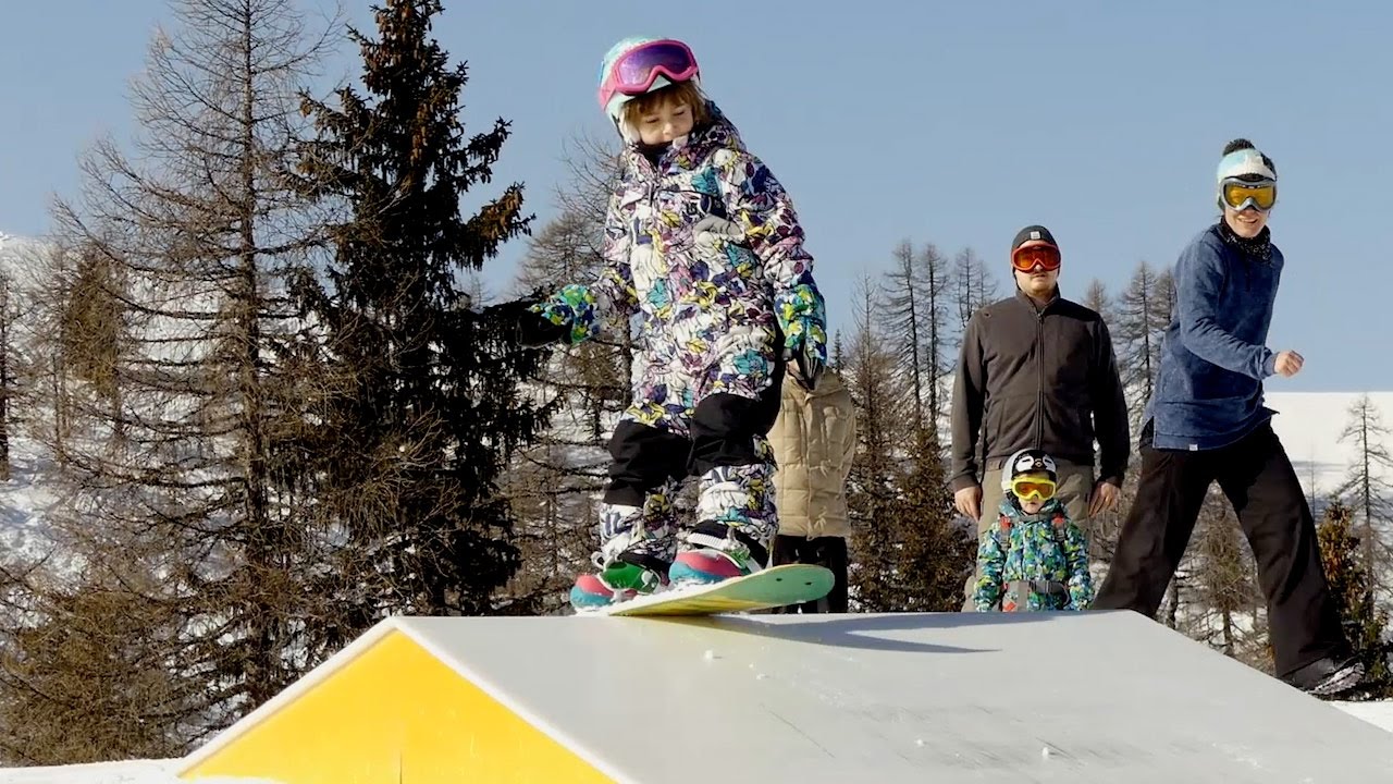The Snowboarding Family: Family Park Session in Zauchensee - YouTube