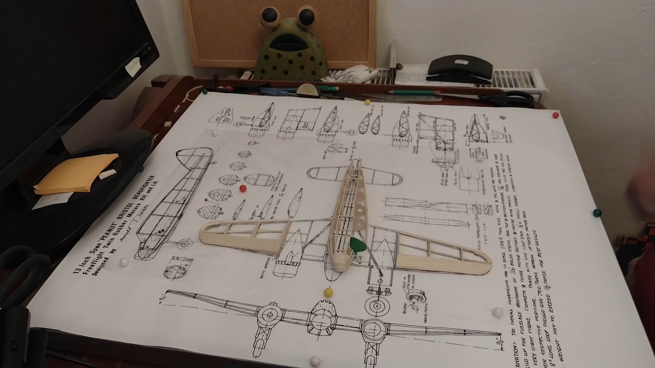 03 Beaufighter Peanut Outer Wing Sections - YouTube