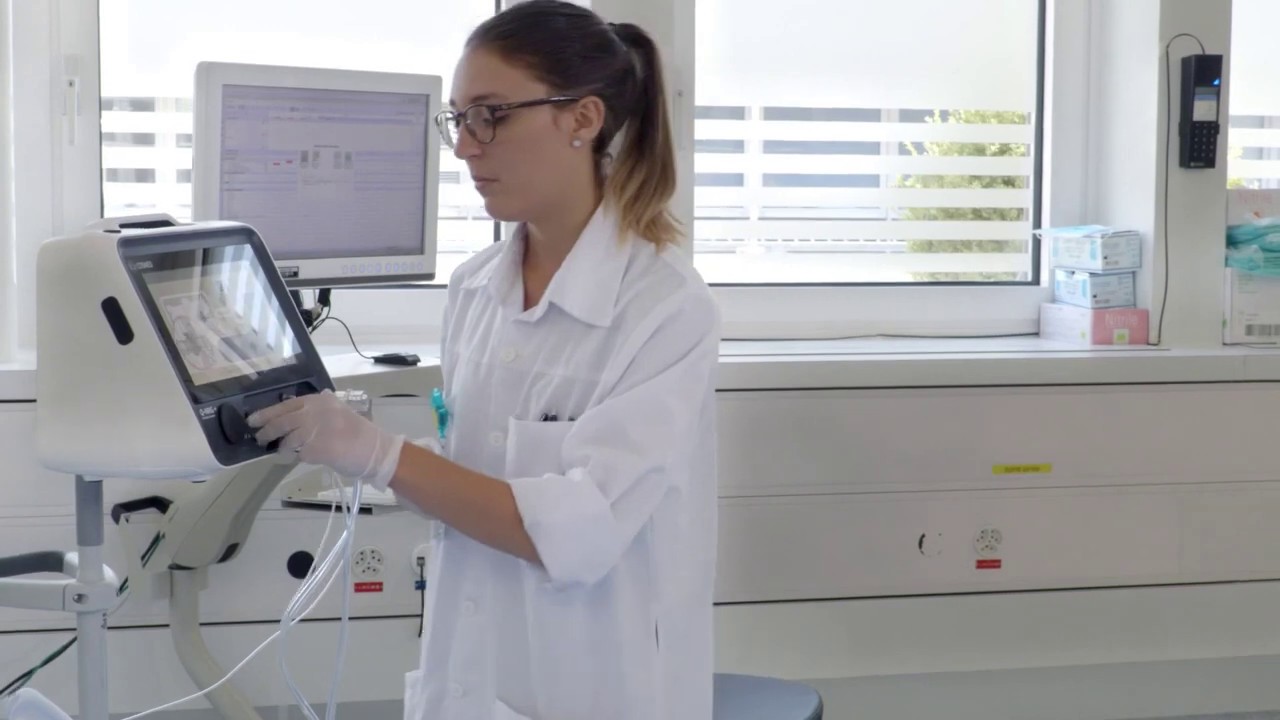 COSMED Q-NRG Metabolic Monitor - YouTube