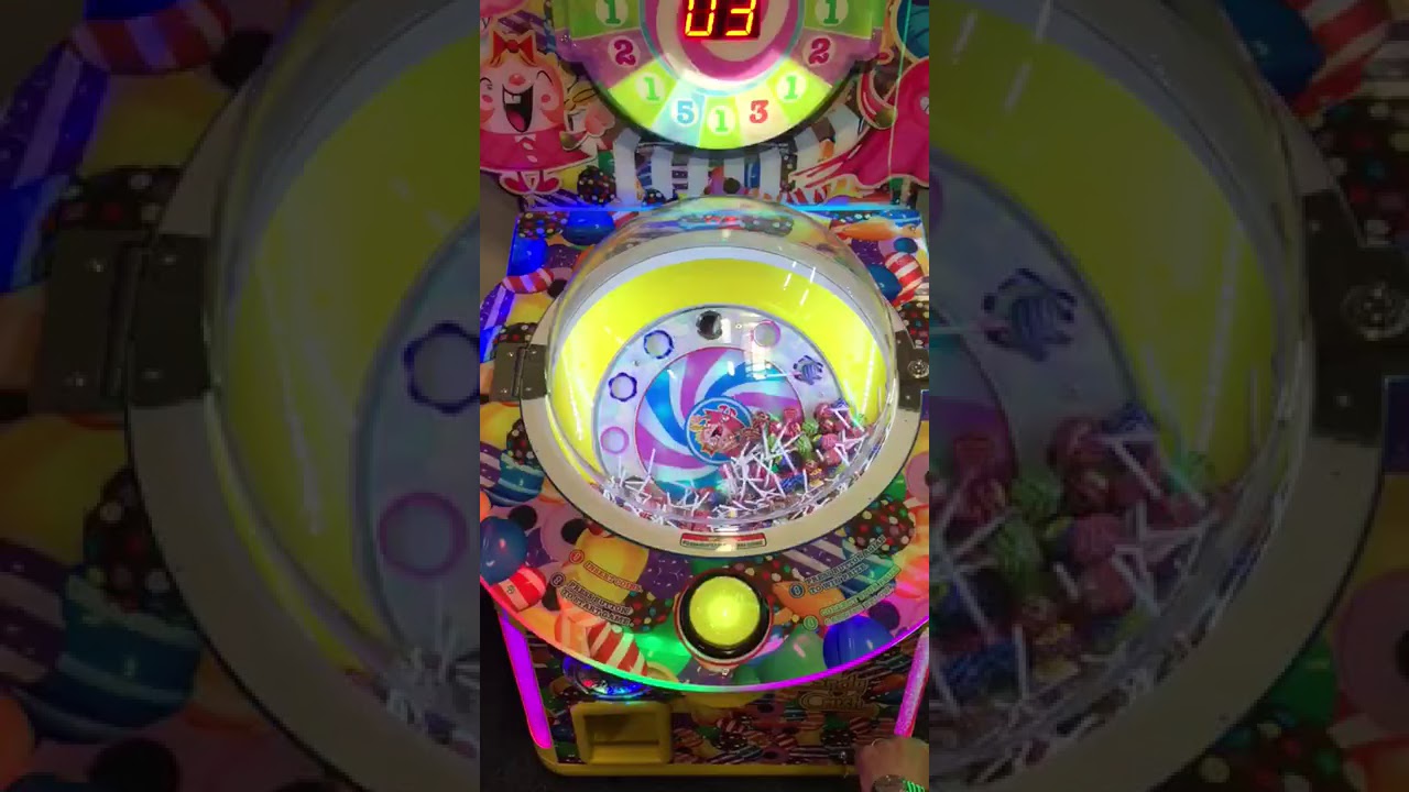 Candy Crush 'Spin N Win' Machine Prize Every Time - YouTube