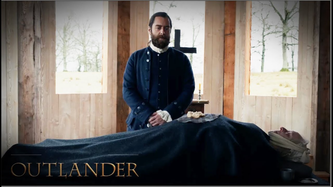 Shocking Funeral Ceremony | Outlander - YouTube