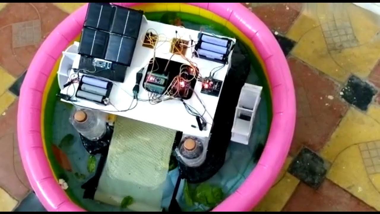 Solar powered river cleaning robot - YouTube