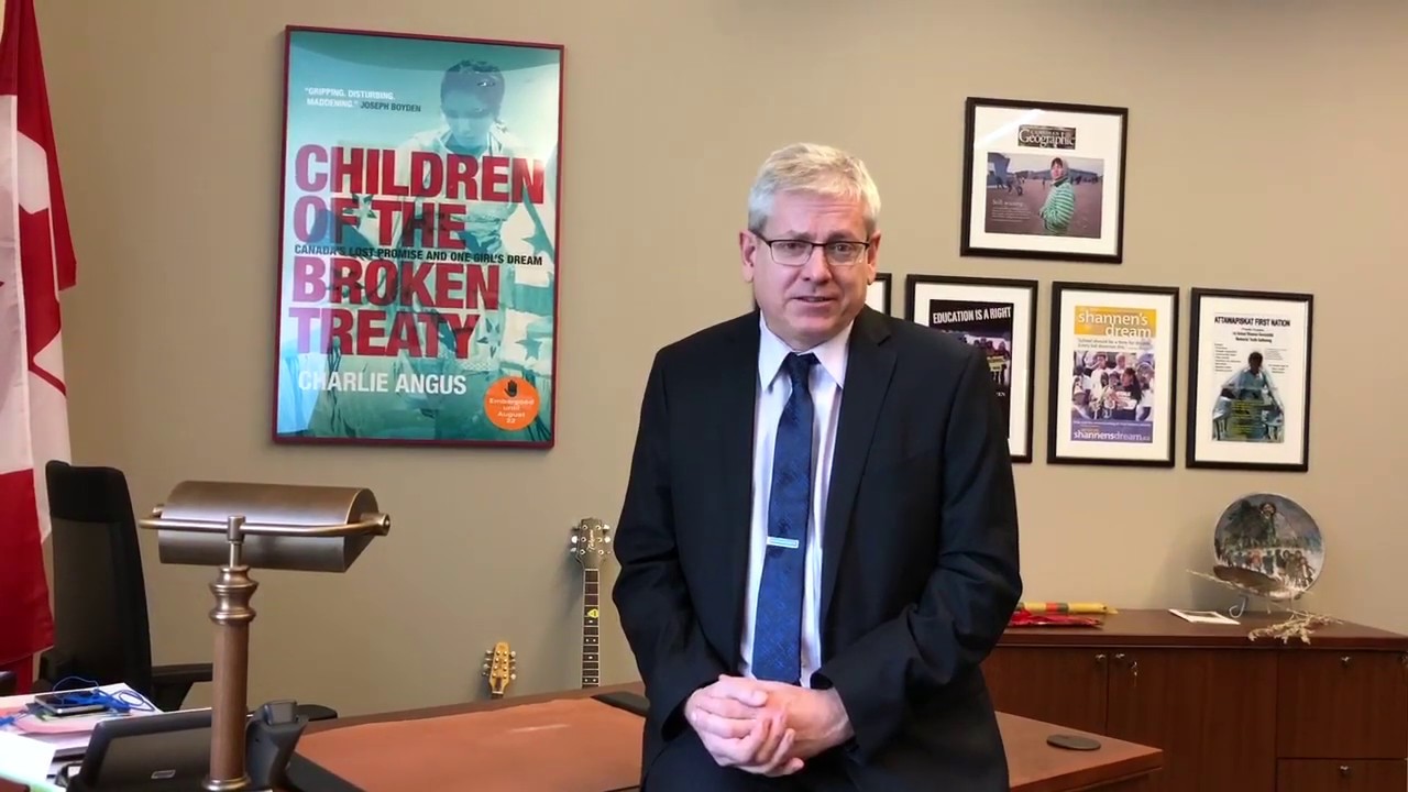 MP Charlie Angus' Message to Englehart Public School - YouTube