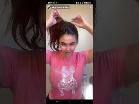 Live sambil basah basahan
