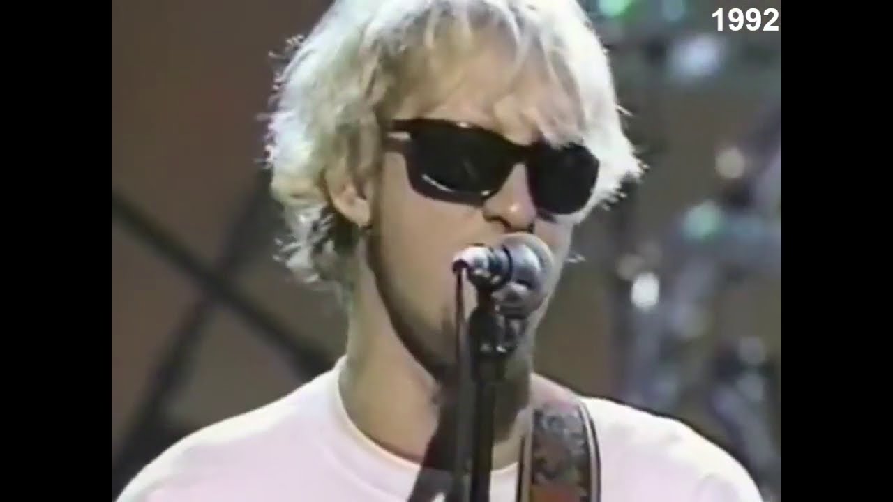 Layne Staley's Downfall | Angry Chair Live Performance | 1992 vs 1996 ...