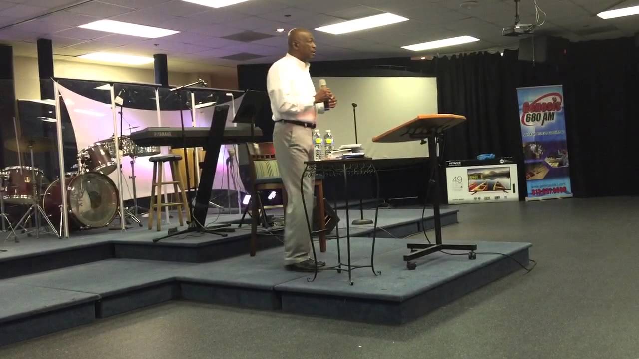 "Legado del Pastor" Jimmy Coleman 10-17-15. CCES #1 - YouTube