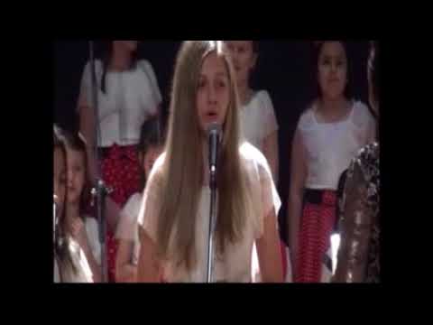 Dalgalanır Göklerde Nazlı Nazlı- Şef: Mine Türkoğlu