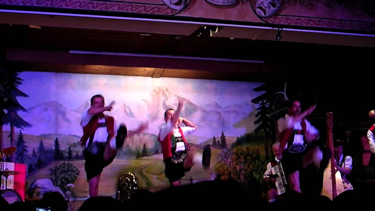 2014年7月チロリアンショー インスブルックTyrolean show,innsbruck - YouTube