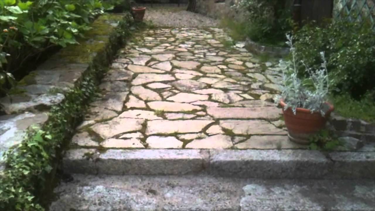 NERNIER, petit village Médiéval de Haute-Savoie - YouTube