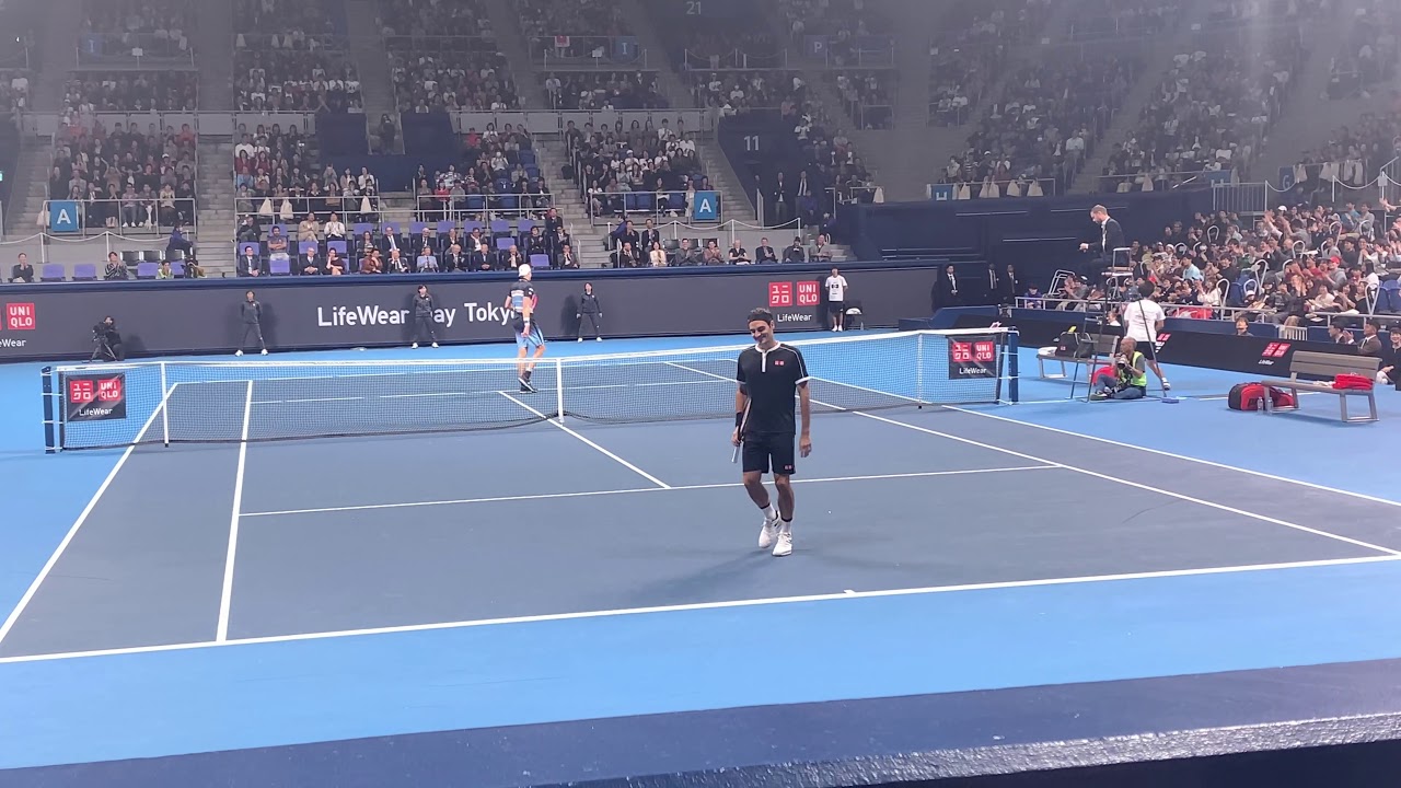 Roger Federer vs John Isner court level 4K 60fps【UNIQLO LIFE WEAR DAY ...