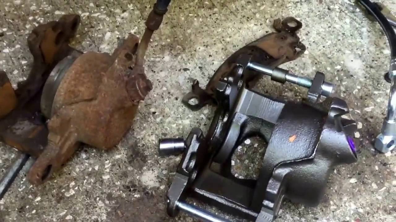 85 C10 Front Brakes - YouTube