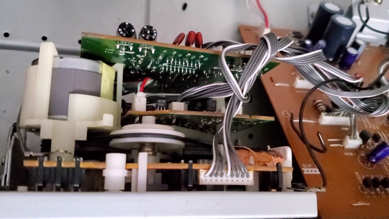 Sony TC-RX410 clicking problem - YouTube