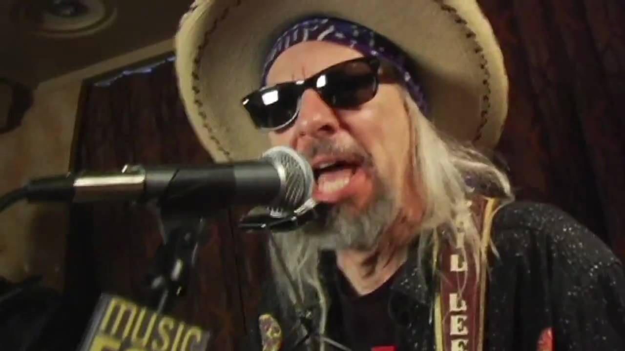 Phil Lee w/ Tom Mason "Blues In Reverse" - YouTube