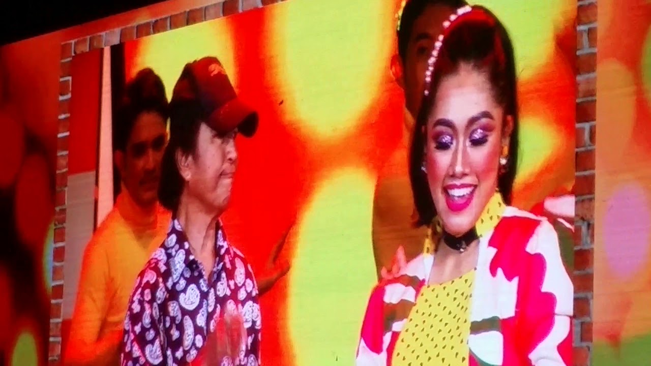 Lagenda 70an Jefri Din di Ambang 2020(Raptai di Dataran Merdeka) - YouTube