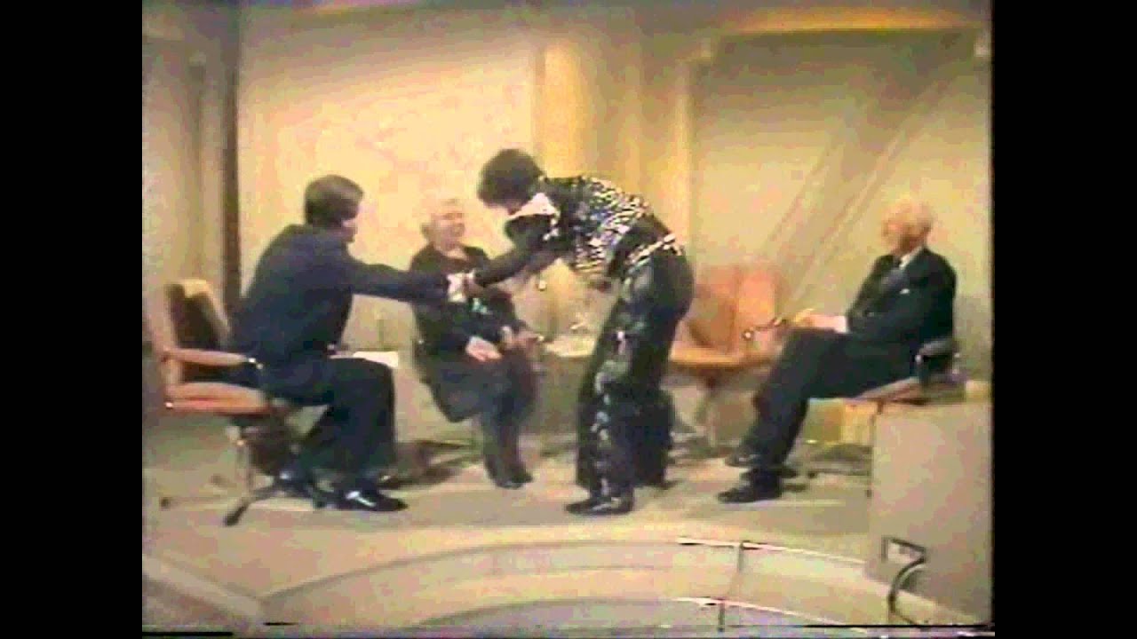 gary glitter - russell harty show - YouTube
