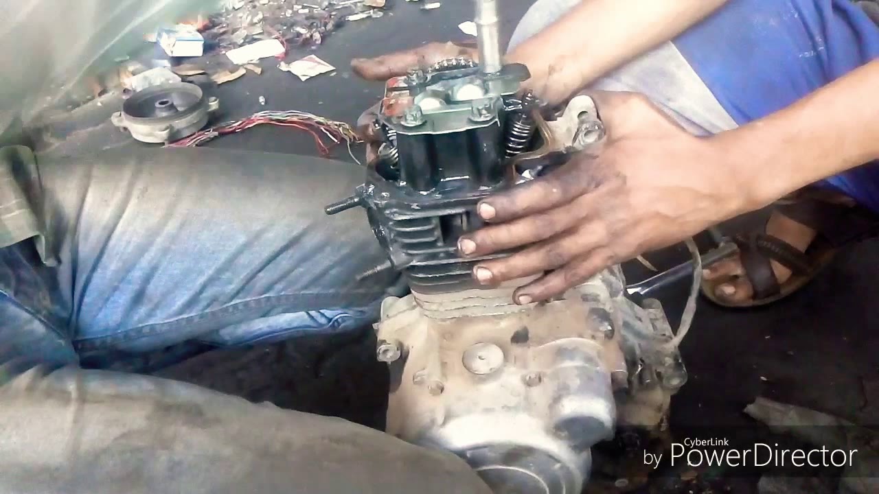 Platina engine disassembly - YouTube