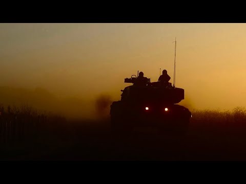 British Army Main Battle Tanks in action - YouTube