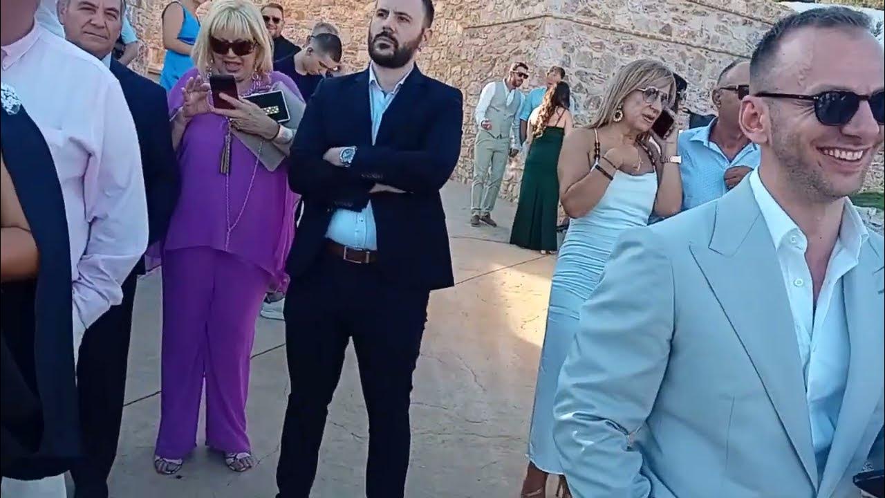 ΓΑΜΟΣ ΤΟΥ ΠΑΝΤΕΛΗ ΜΑΞΑΚΟΥΛΗ ΣΤΟ ΧΩΡΟ ΤΟΥ ΕΚΚΛΗΣΑΚΙ ΠΕΡΙΜΕΝΩΝΤΑΣ ΤΗΝ