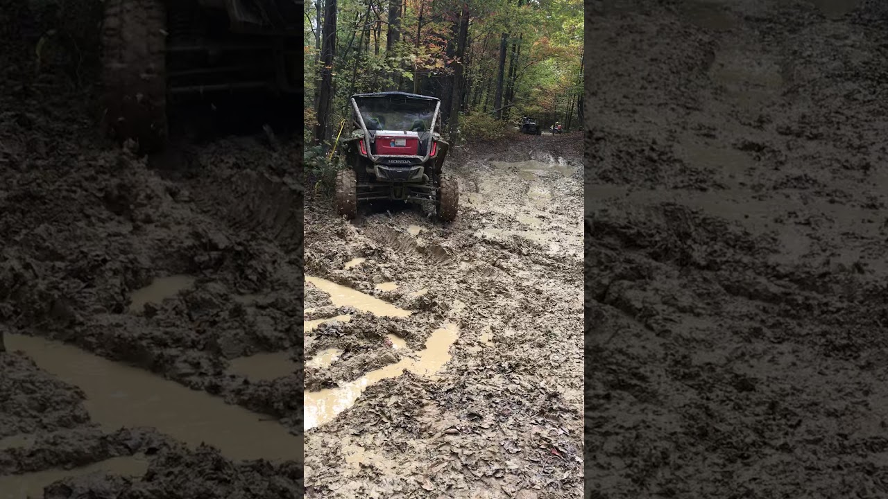 Clay County WV Mud Run - YouTube