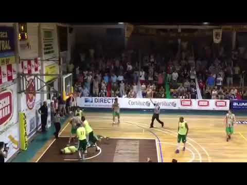 Los Borrachos de Colon en Larreborges