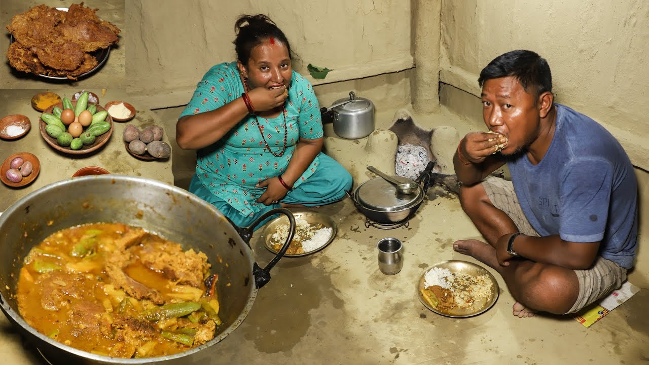 Nepali woman cook EGG PARWAL KOFTA CURRY recipe for eating with hot ...